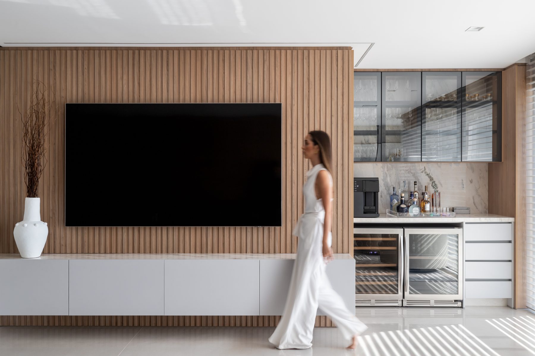 Projeto do dia: integração contemporânea e minimalista para os ...